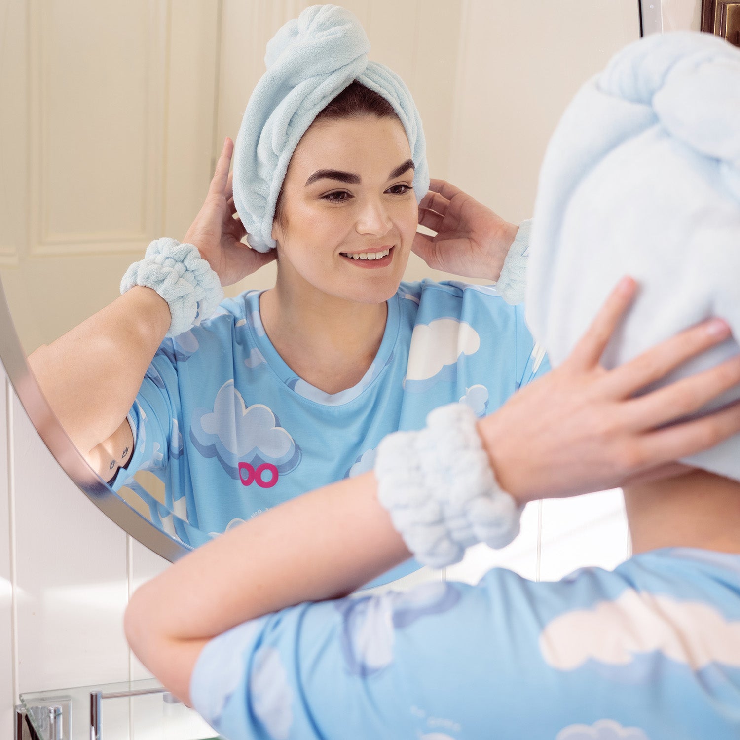 Blue Pamper Pack – The Oodie Canada