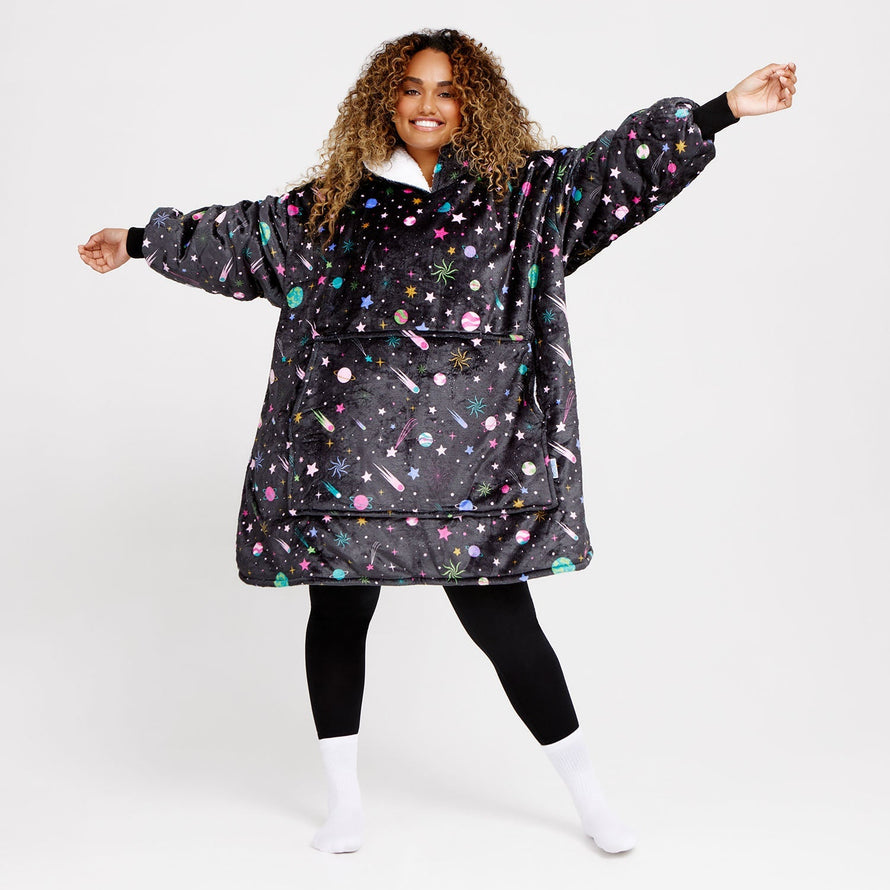 Space Black Oodie – The Oodie Canada